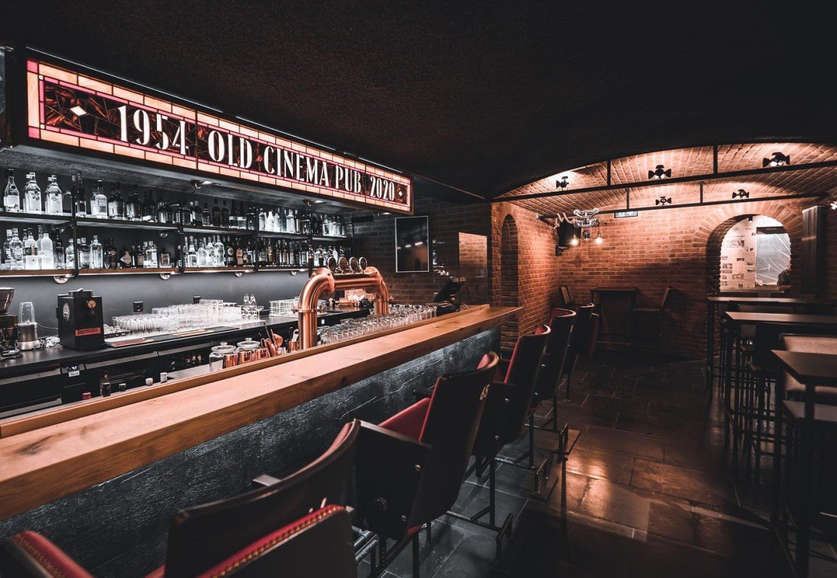 Old Cinema Pub in Saas-Fee mieten für Events | eventlokale.ch