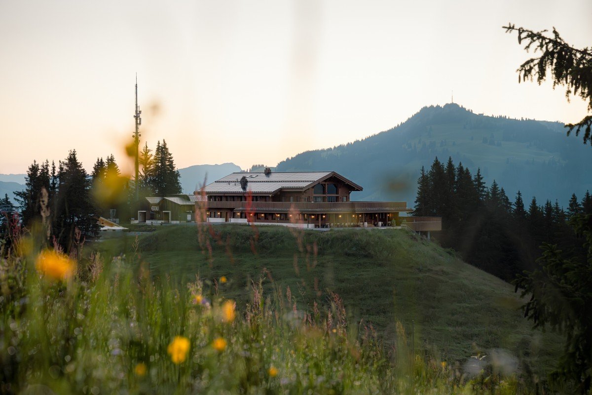 EGGLI in Gstaad mieten für Events | eventlokale.ch